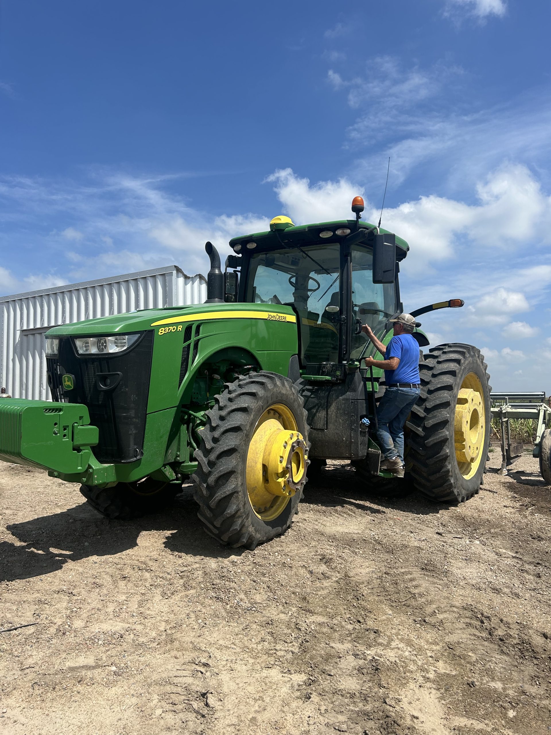 KNEB-AM 960 AM – 100.3 FM - Central Nebraska farmer anticipates strong ...