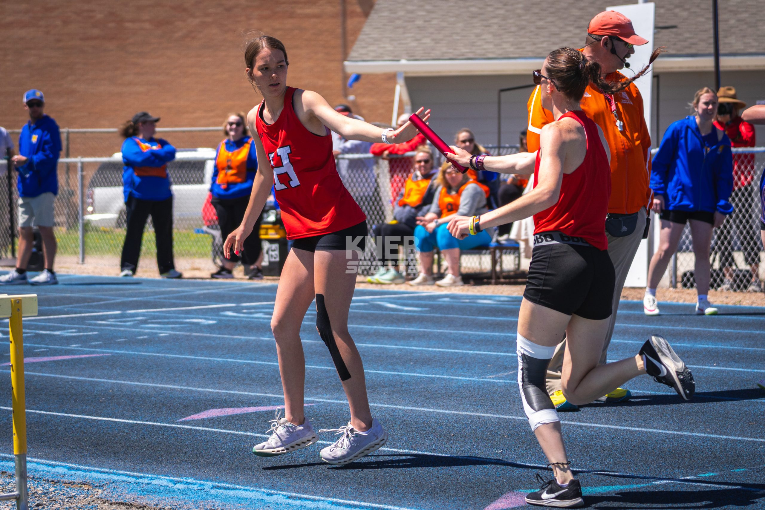 KNEB-AM 960 AM – 100.3 FM - Hemingford Brings Home Both PAC Track Titles