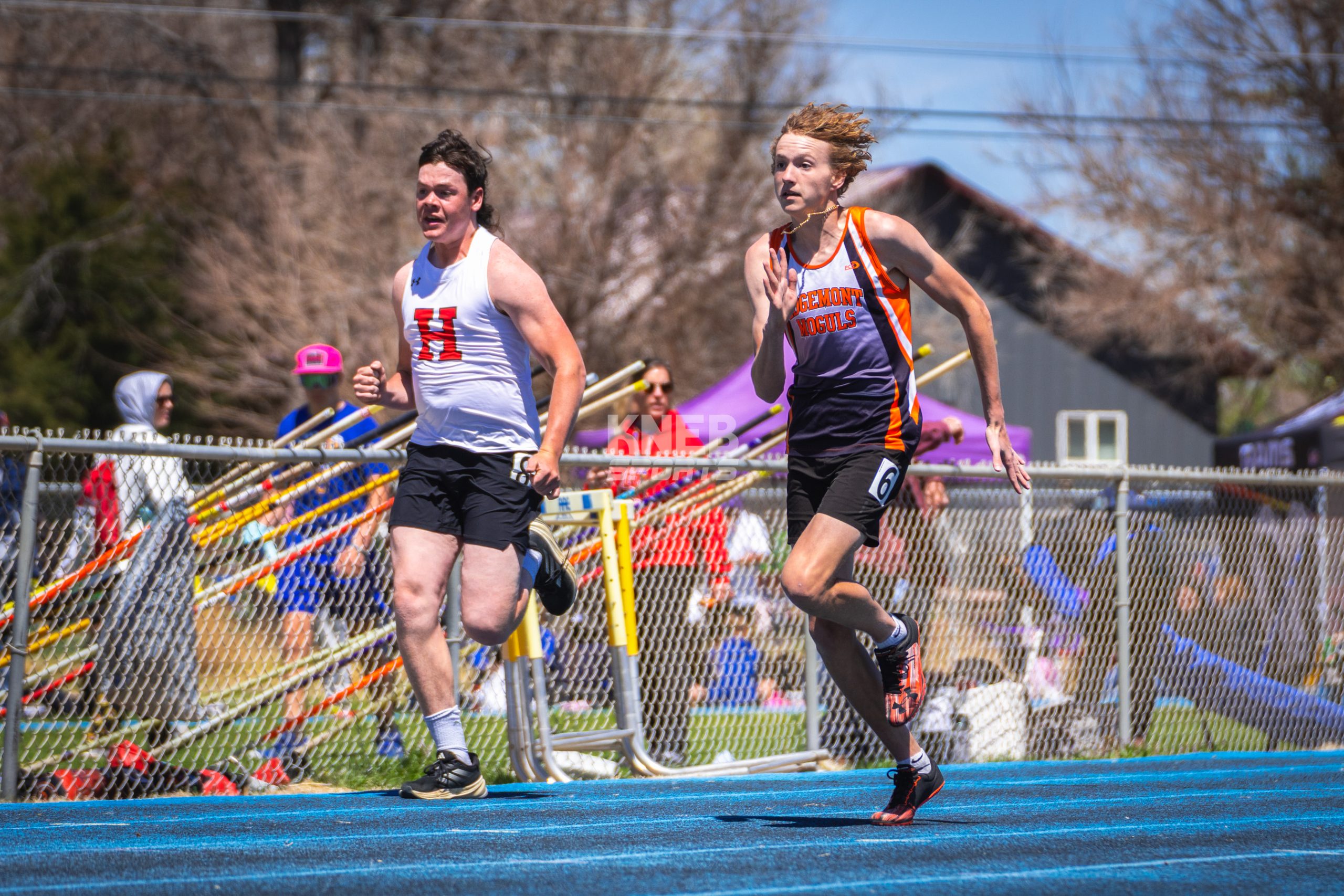 KNEB-AM 960 AM – 100.3 FM - Hemingford Brings Home Both PAC Track Titles