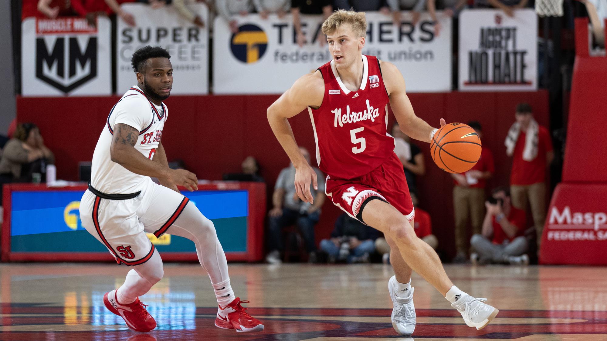 Big second half propels St. John’s past Huskers - The Bull