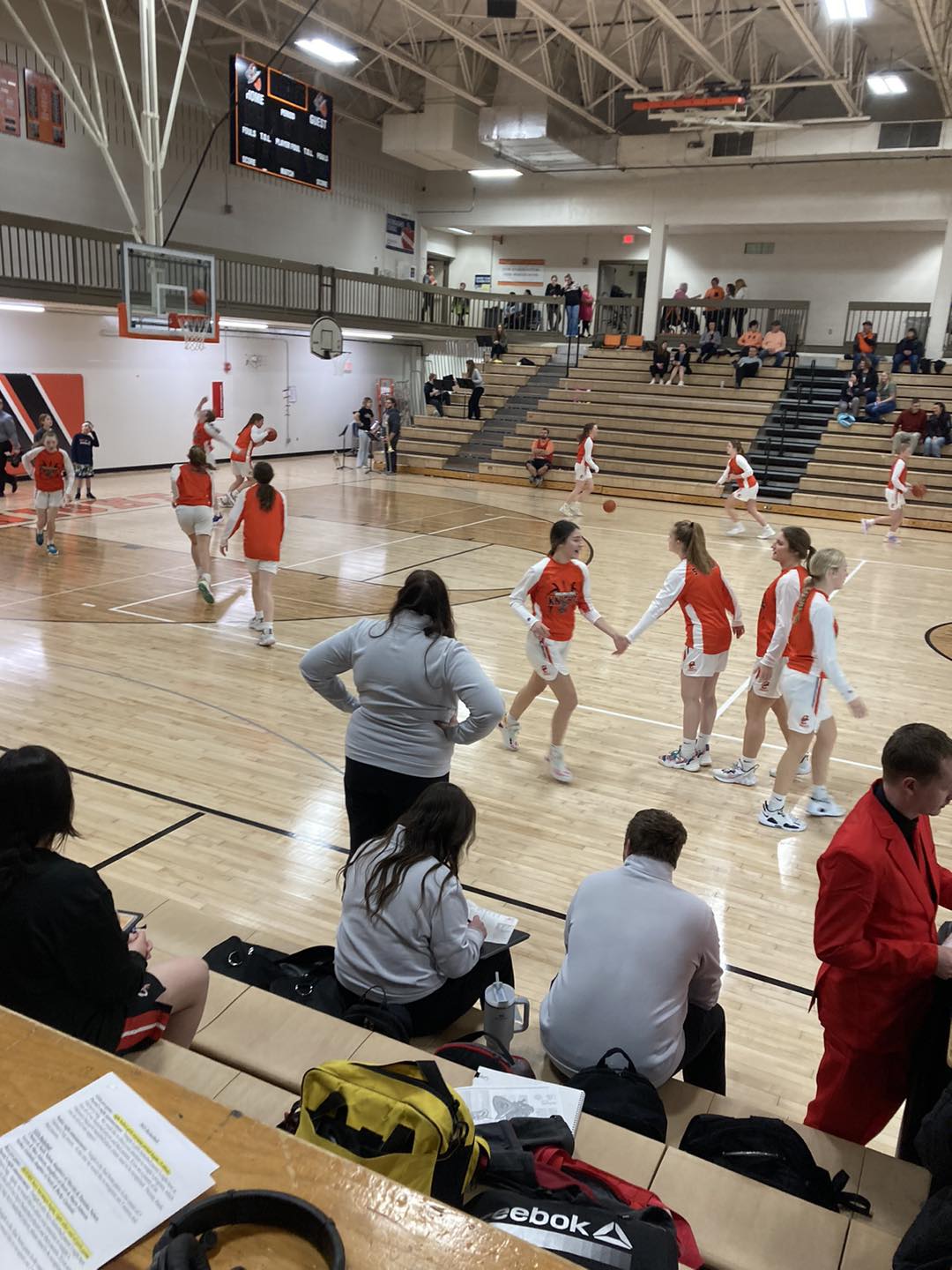 KTIC 840 AM/98.3 FM/98.7 FM - Oakland-Craig sweeps Basketball ...