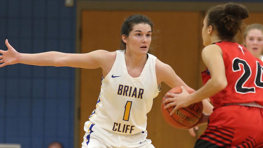 KTIC 840 AM/98.3 FM/98.7 FM - Former O-C Star Kennedy Benne Named GPAC Co-Defensive Player of ...