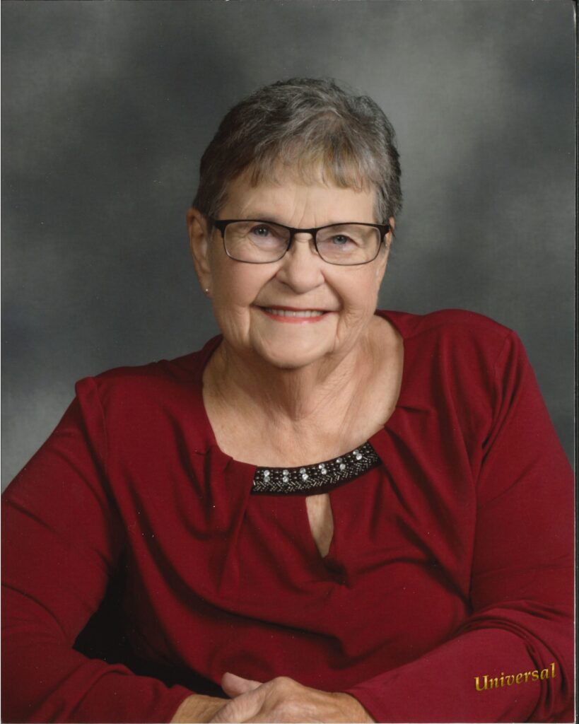 KTIC 840 AM/98.3 FM/98.7 FM - Elsie Cerny, 83, of Rogers