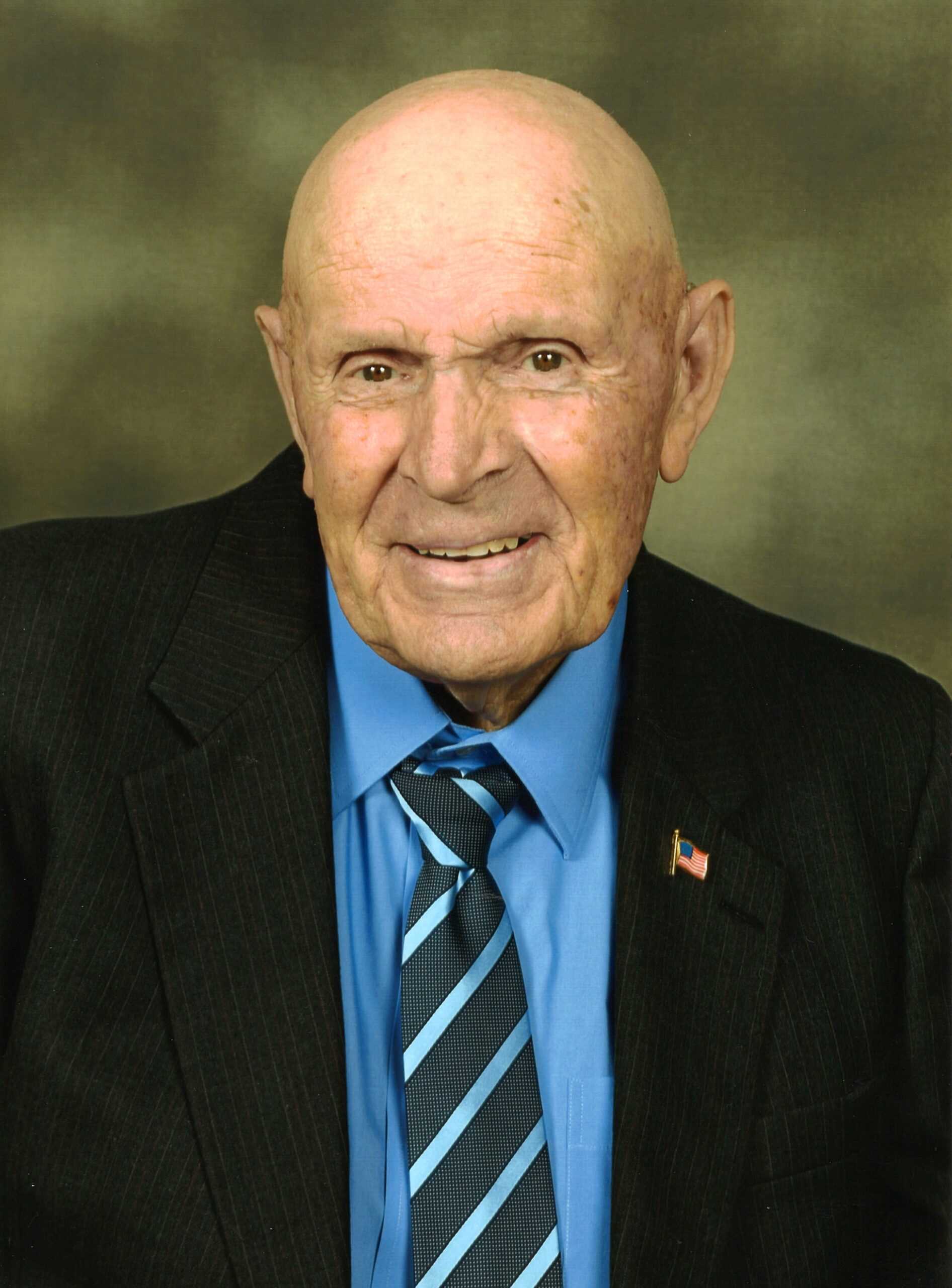 Lyle D. Wooldrik, 91, of West Point - The Bull