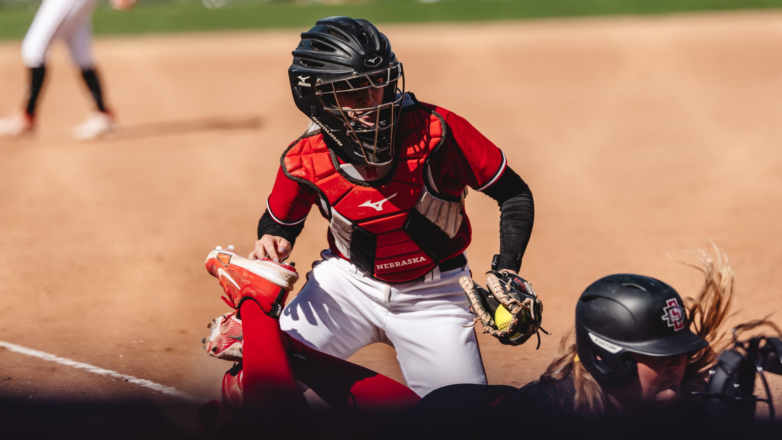 Husker Softball loses twice on Walk-offs Friday - The Bull