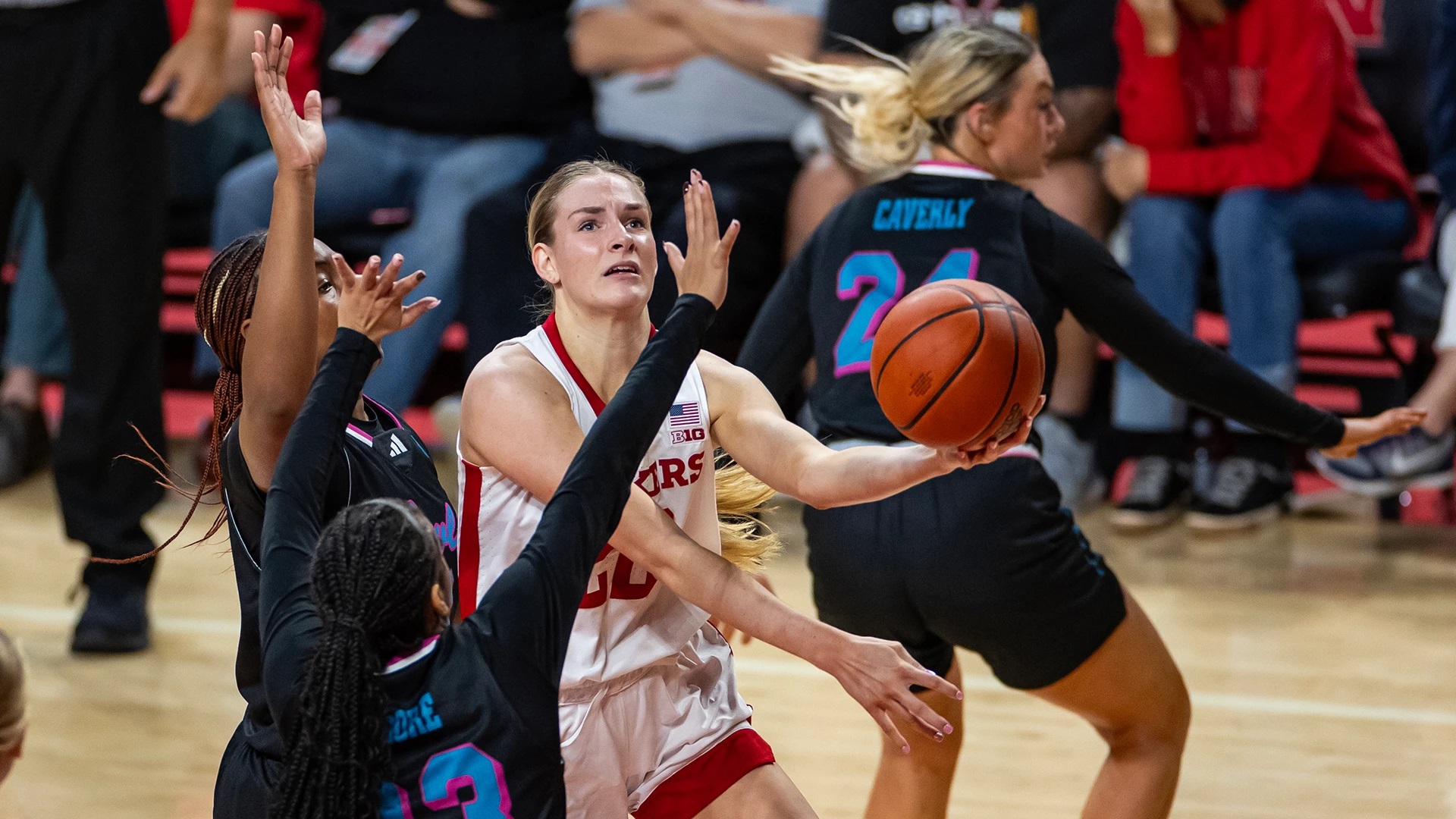 KTIC 840 AM/98.3 FM/98.7 FM - Potts Named Big Ten Freshman of the Year