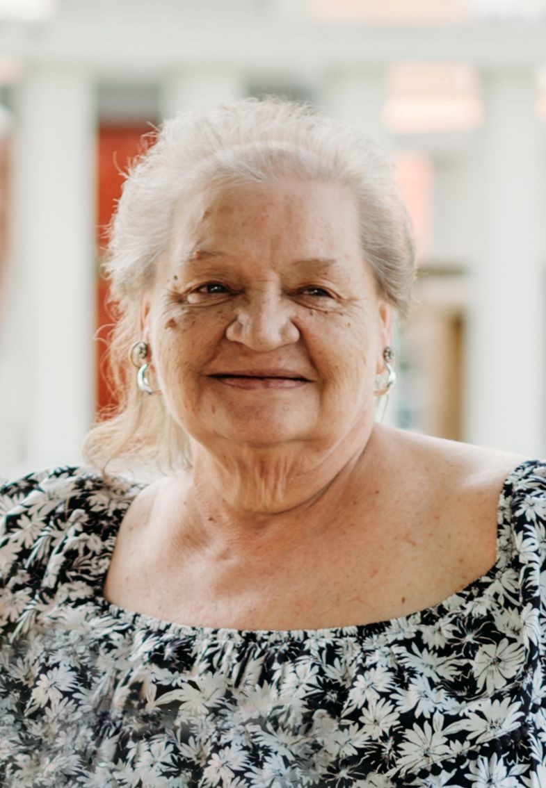 Cindy Thomas of Broken Bow - KBEAR 92.3