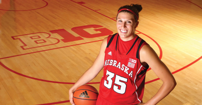 ‘Amazing’ weekend of honors for Jordan Hooper - KBEAR 92.3