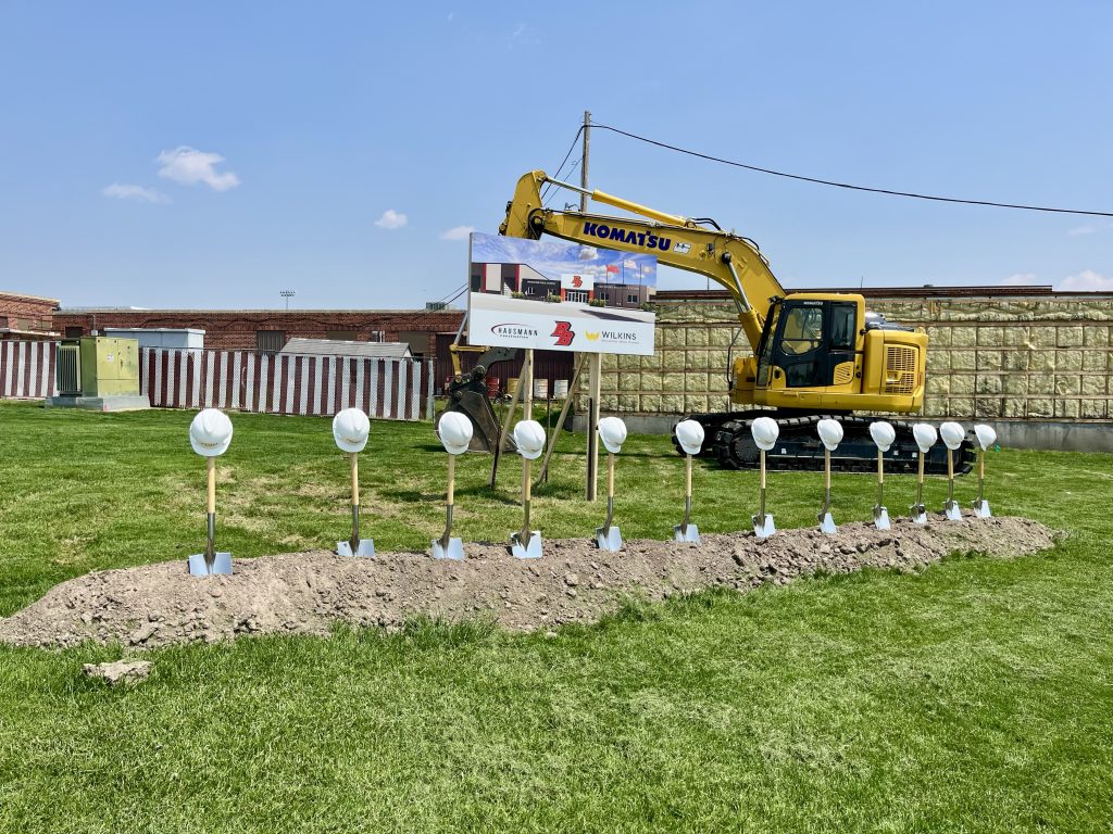 Broken Bow celebrates groundbreaking on school renovations - KBEAR 92.3