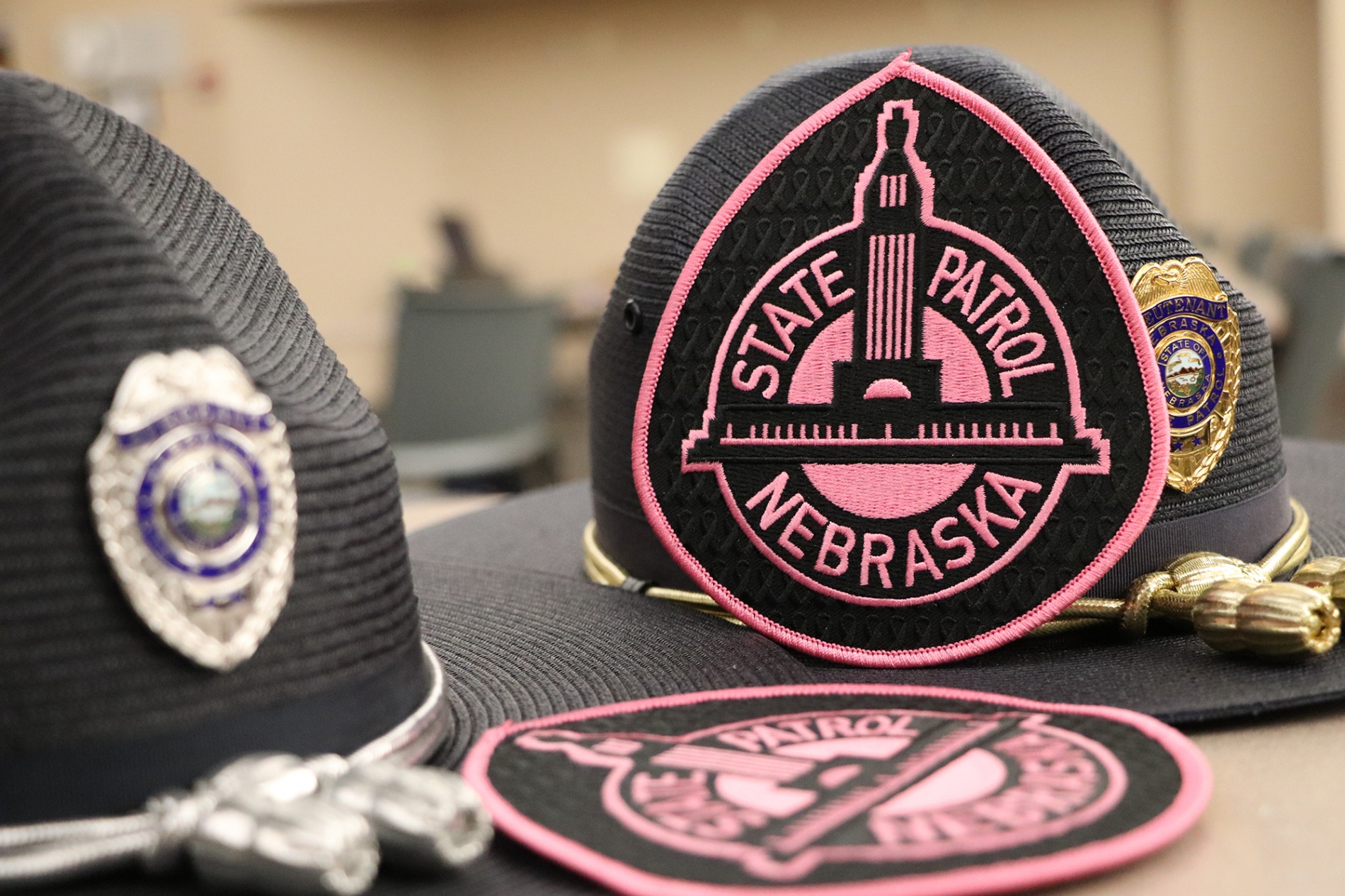 KRVN 880 – KRVN 93.1 – KAMI - State Patrol Honors Breast Cancer ...