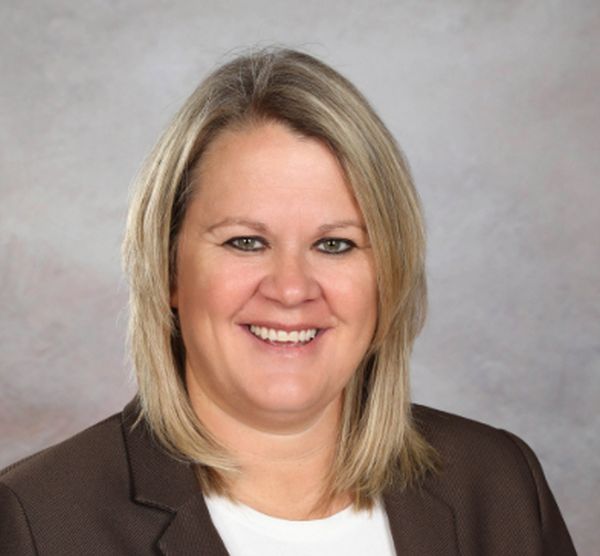 KRVN 880 – KRVN 93.1 – KAMI - Cozad Names New Superintendent