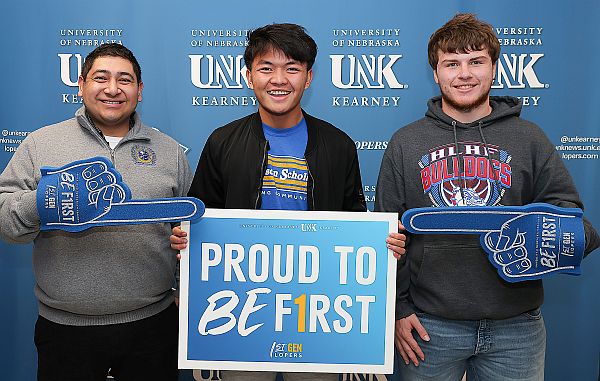 KRVN 880 – KRVN 93.1 – KAMI - UNK celebrates first-generation students ...
