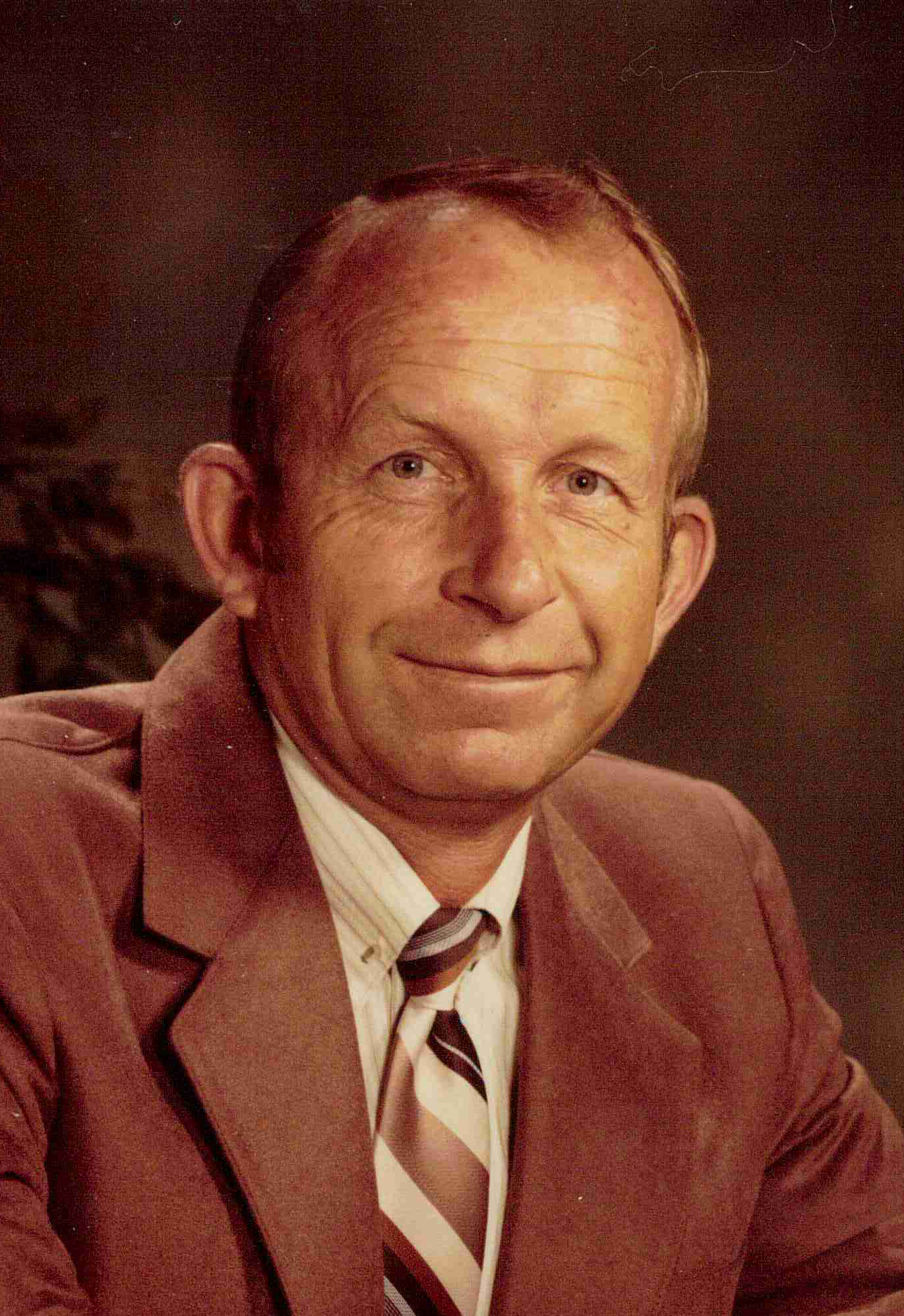 KRVN 880 – KRVN 93.1 – KAMI - Richard Benjamin Gibbins, 86 years of age ...