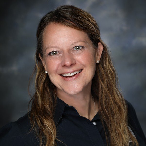 KRVN 880 – KRVN 93.1 – KAMI - Fair Board names Parr new executive director