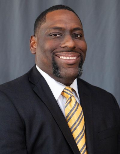 KRVN 880 – KRVN 93.1 – KAMI - Held Completes Coaching Staff