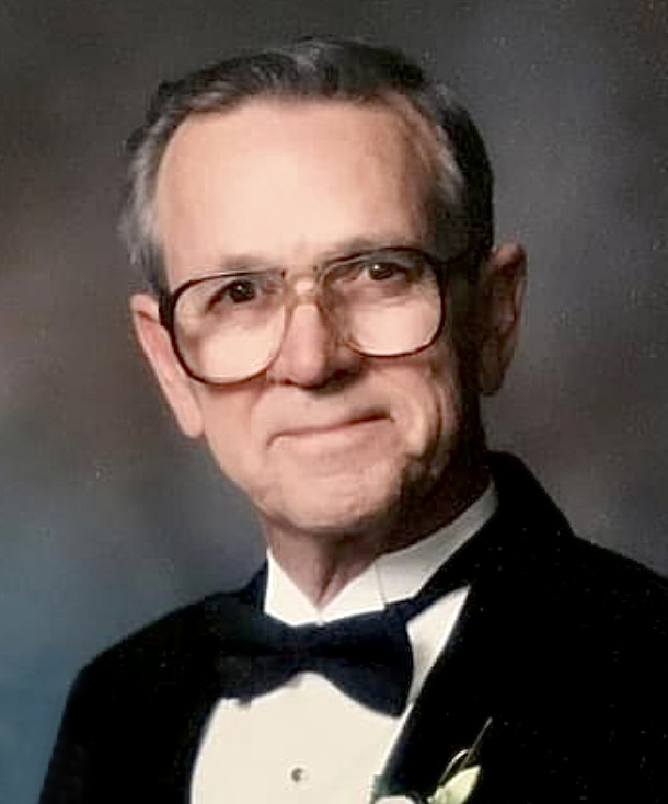 KRVN 880 – KRVN 93.1 – KAMI - Larry O. Jensen, 86 years of age, of Holdrege