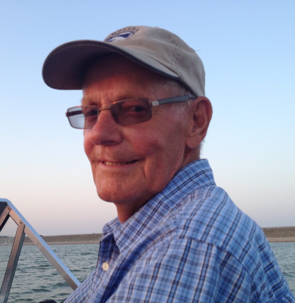 KRVN 880 – KRVN 93.1 – KAMI - Charles Junior “Charlie” White, 90 years ... KRVN 880 – KRVN 93.1 – KAMI - Charles Junior “Charlie” White, 90 years ...