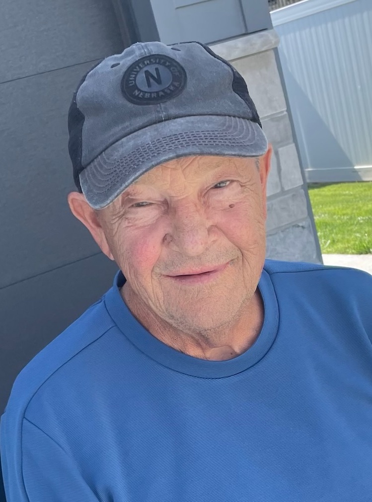 KRVN 880 – KRVN 93.1 – KAMI - Nial James Liston, 81 years of age, of Oxford