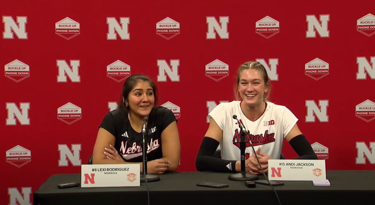 KRVN 880 – KRVN 93.1 – KAMI - Husker Volleyball Players | Press ...