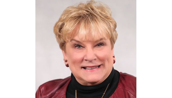 KRVN 880 – KRVN 93.1 – KAMI - International award given to Henning for ...