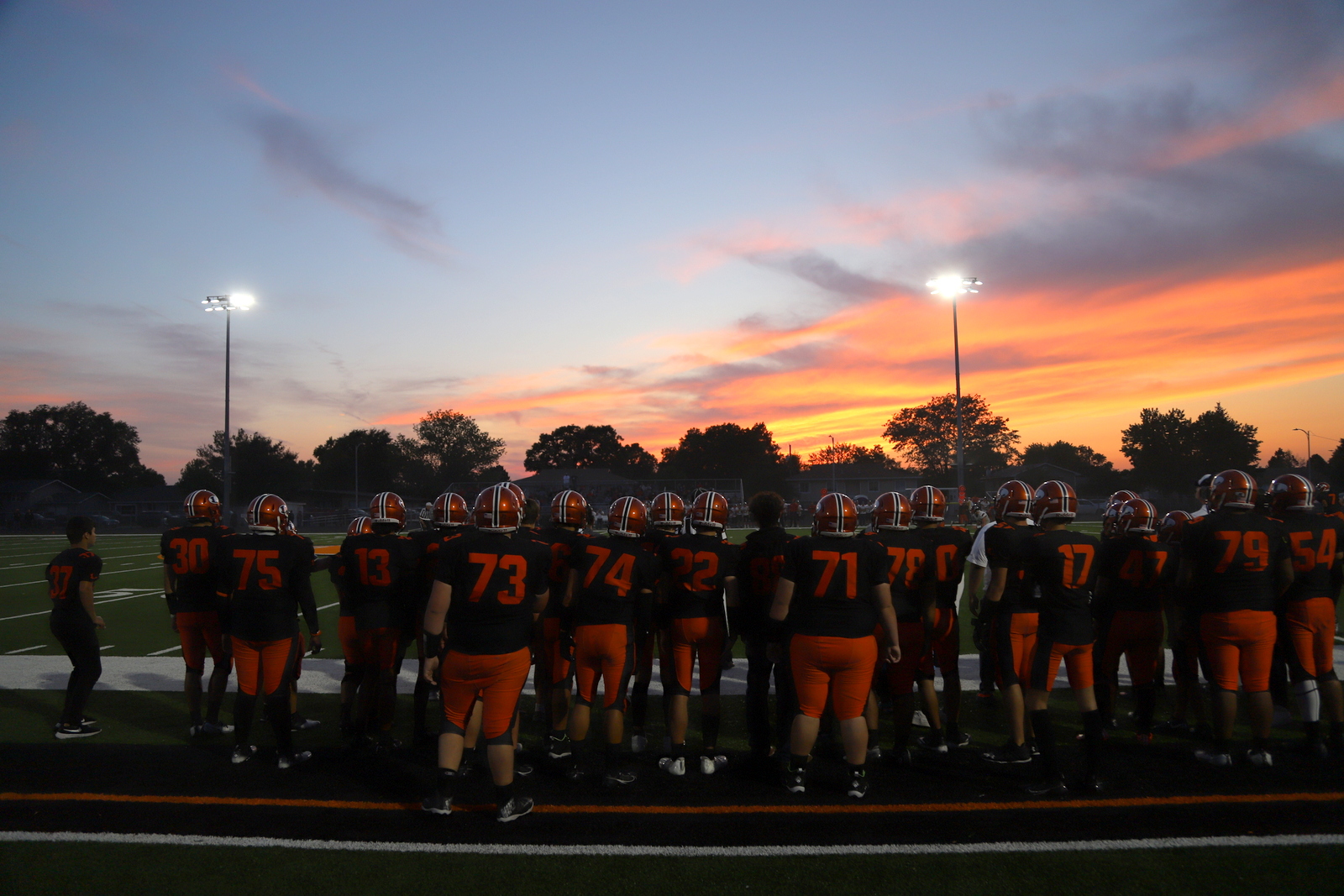 KRVN 880 – KRVN 93.1 – KAMI - Hastings hosts Lexington on Homecoming