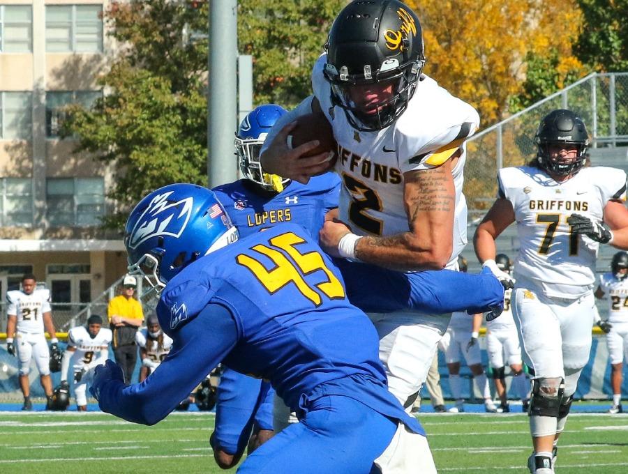 KRVN 880 – KRVN 93.1 – KAMI - Griffons Beats UNK Late