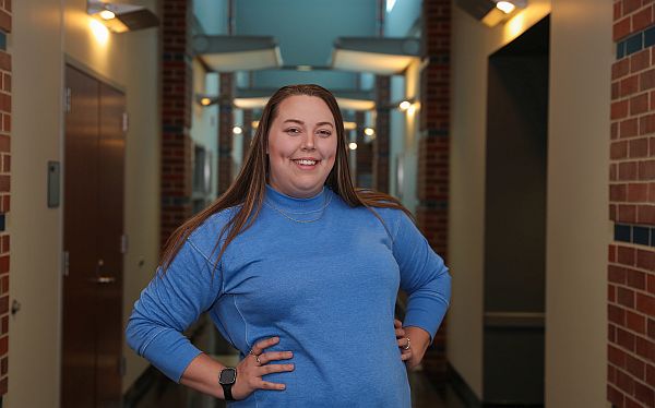 KRVN 880 – KRVN 93.1 – KAMI - ‘I never thought I’d be here’: Layce ...