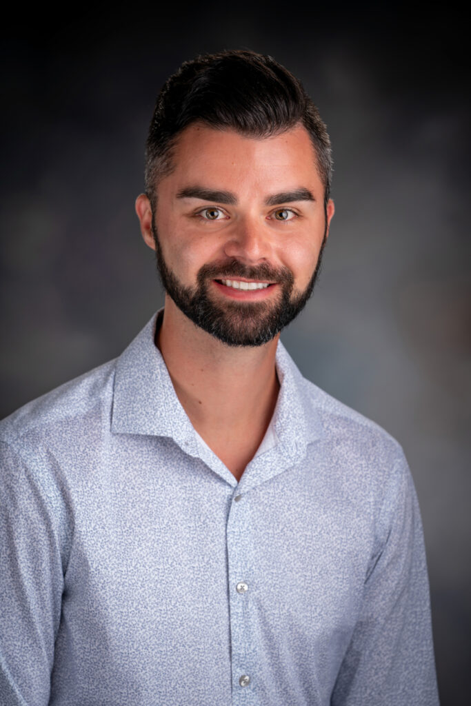 KRVN 880 – KRVN 93.1 – KAMI - Kearney High Volleyball Coach Theison ...