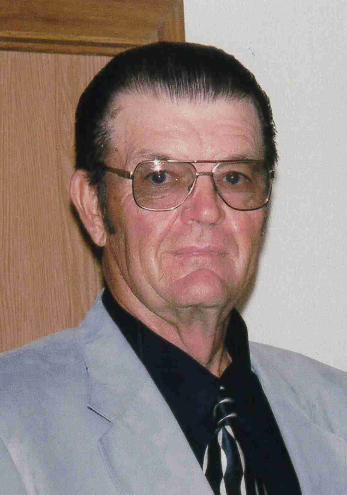 KRVN 880 – KRVN 93.1 – KAMI - Bob Beisel, 85 years of age, of rural Funk