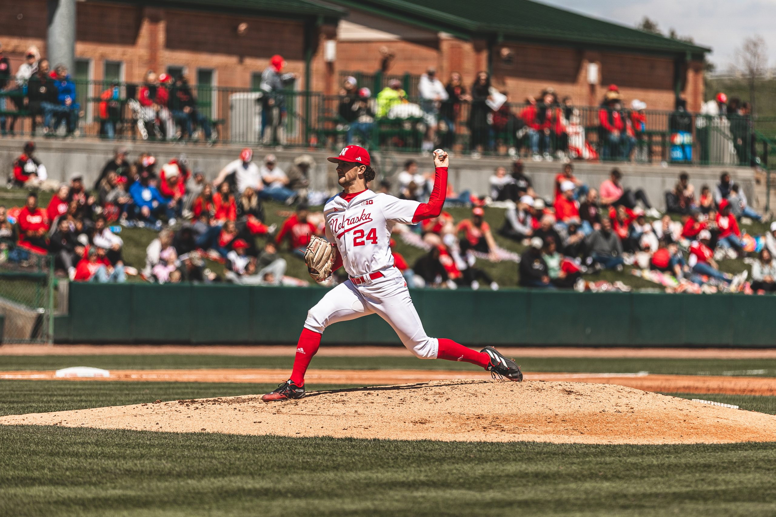 KRVN 880 – KRVN 93.1 – KAMI - Huskers struggle at home