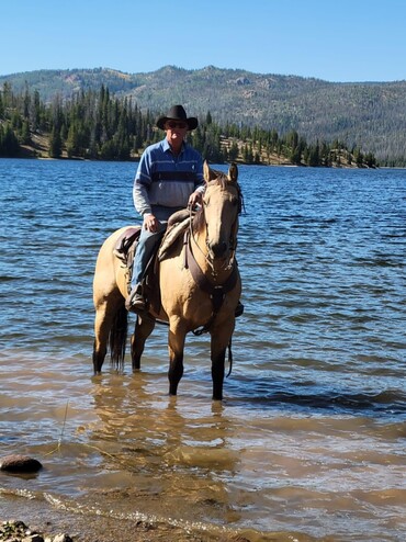 KRVN 880 – KRVN 93.1 – KAMI - Gary D. Roberts, 77 of Broken Bow