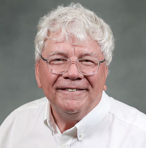 KRVN 880 – KRVN 93.1 – KAMI - Roger Davis, Melisa Becerra González ...