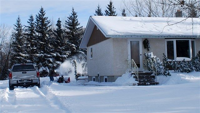 KRVN 880 – KRVN 93.1 – KAMI - Helping ease Winter struggles is goal of ...