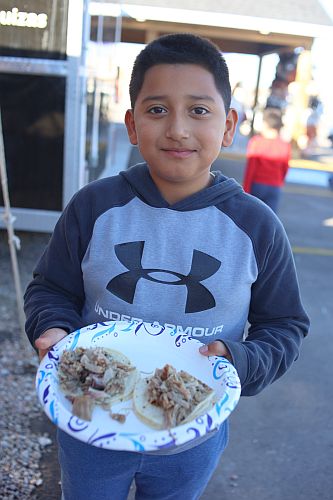 KRVN 880 – KRVN 93.1 – KAMI - Couple celebrates milestone in sharing ...