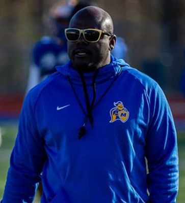 KRVN 880 – KRVN 93.1 – KAMI - Loper head coach Ryan Held talks about ...