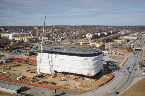 KRVN 880 – KRVN 93.1 – KAMI - Final steel beam recently placed at EDGE ...