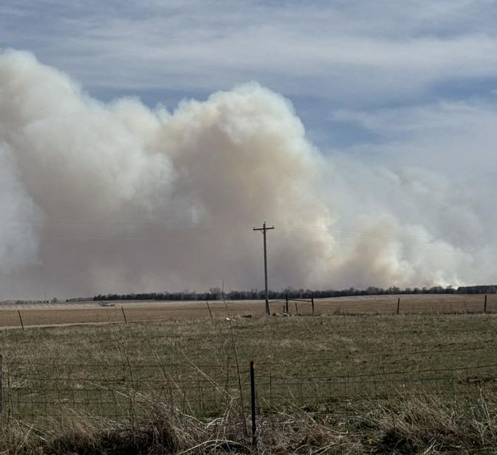 KRVN 880 – KRVN 93.1 – KAMI - Wildland fire near Maxwell, evacuation ...