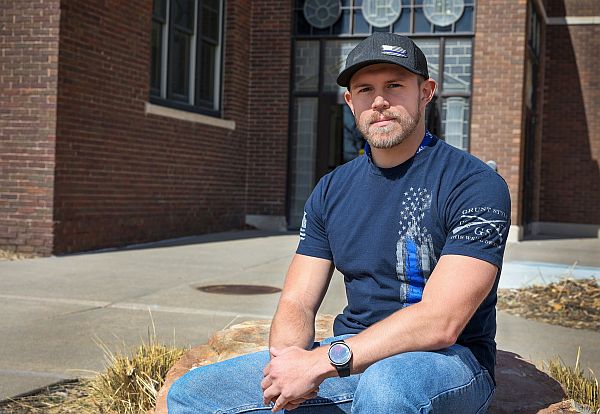 KRVN 880 – KRVN 93.1 – KAMI - Balancing Books and the Badge: Braden ...