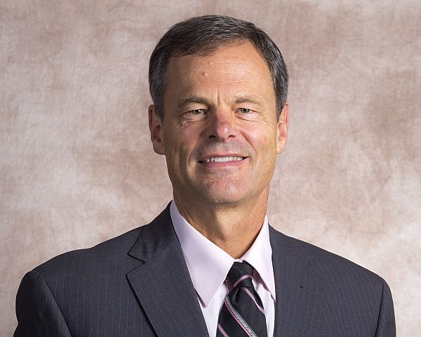 KRVN 880 – KRVN 93.1 – KAMI - Husker coaching legend John Cook to highlight North Platte Chamber ...