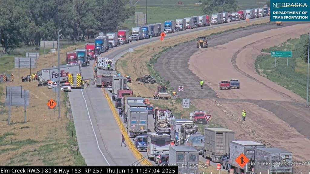 KRVN 880 – KRVN 93.1 – KAMI - Multiple vehicle accident near Elm Creek