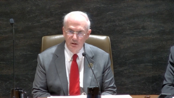 KRVN 880 – KRVN 93.1 – KAMI - Dr. Gold will not accept merit-based ...