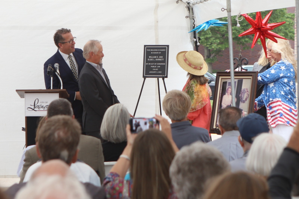 KRVN 880 – KRVN 93.1 – KAMI - Lexington post office renamed the ...