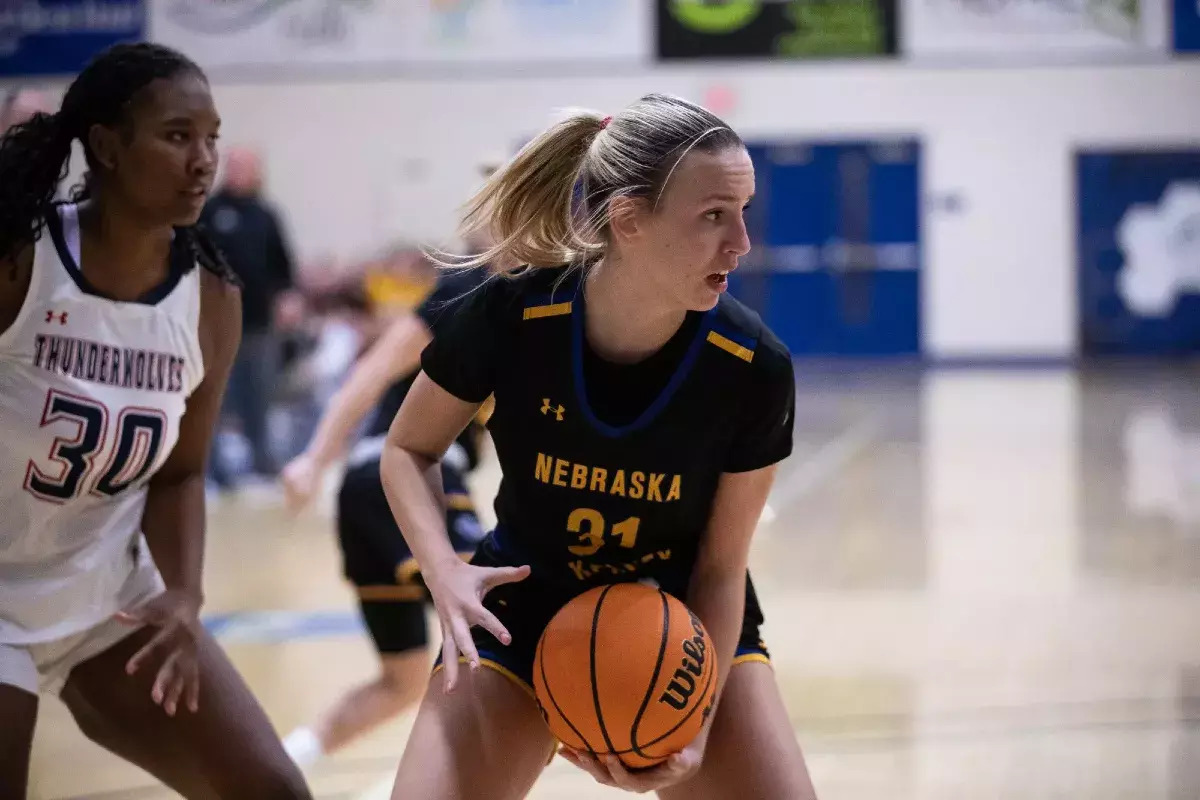 KRVN 880 – KRVN 93.1 – KAMI - Lopers Fall to Former RMAC Rival in Montana