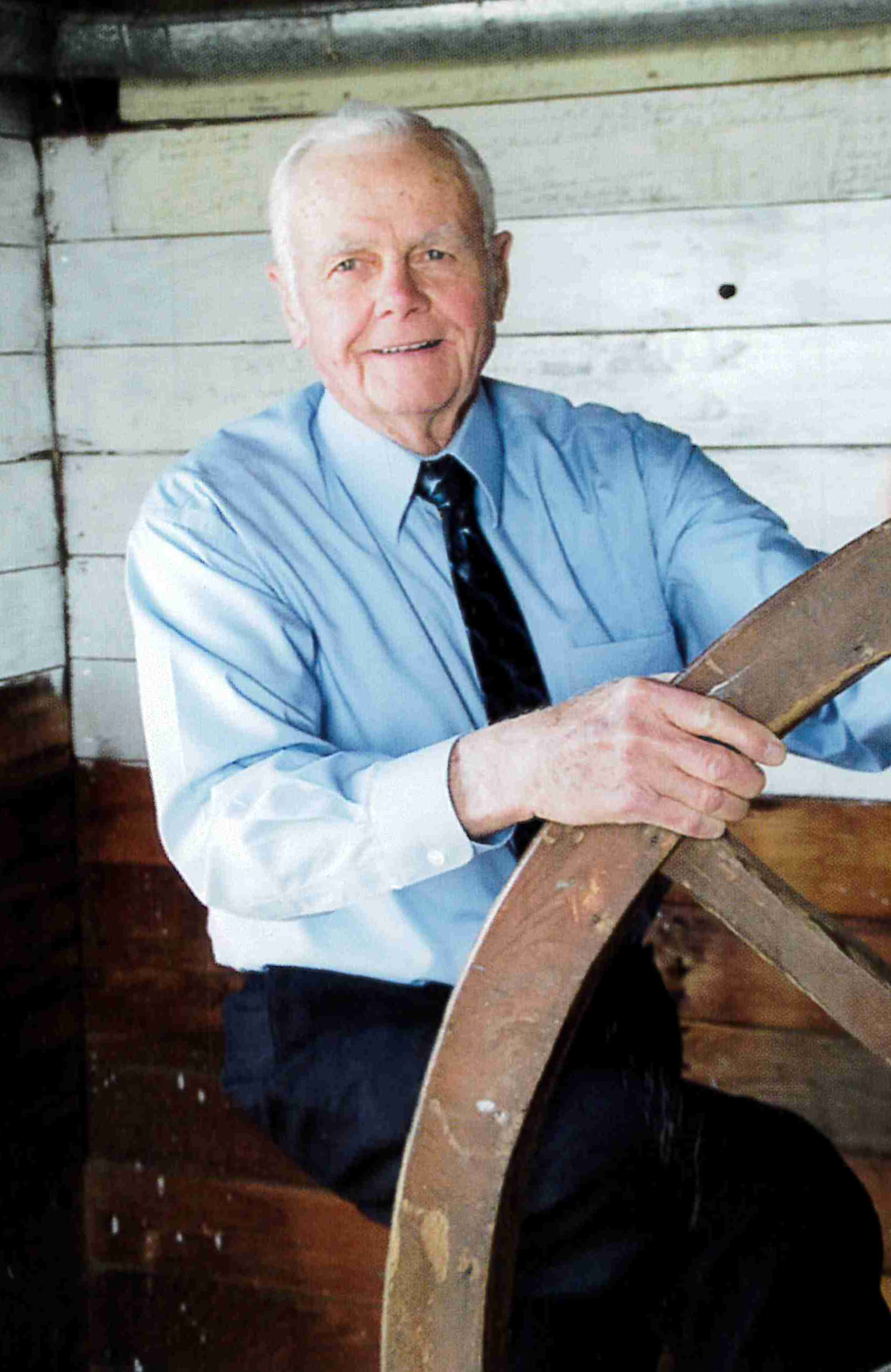 KRVN 880 – KRVN 93.1 – KAMI - Bob Vandell, Age 99