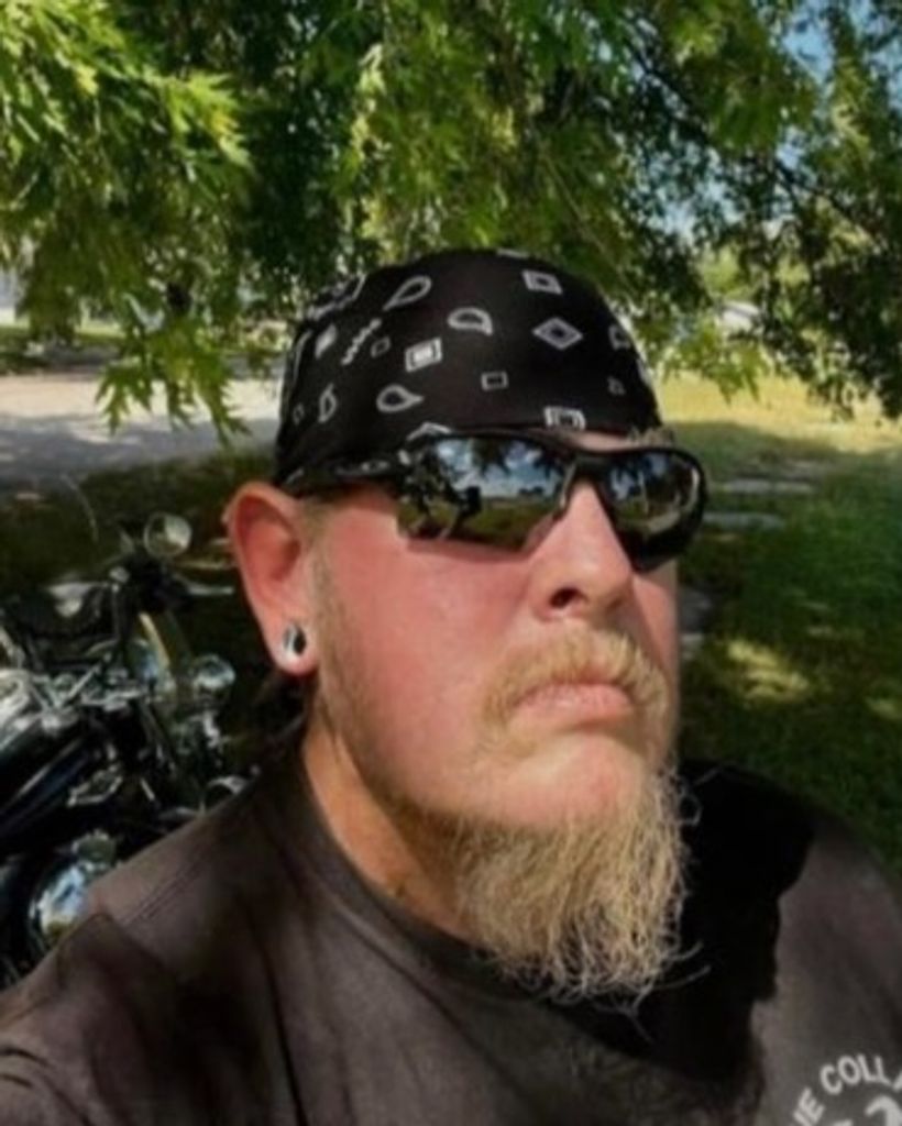 KRVN 880 – KRVN 93.1 – KAMI - Jeremy James Udstrand, Age 48, of Lexington