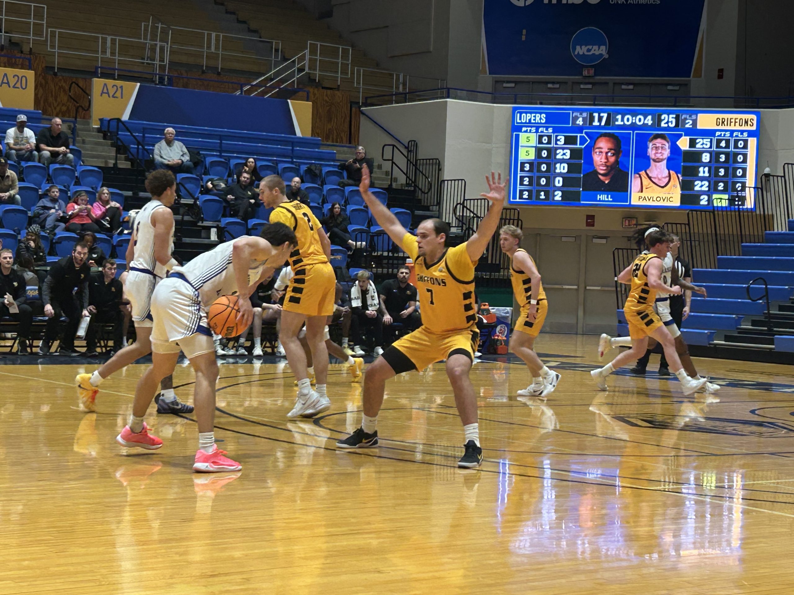 KRVN 880 – KRVN 93.1 – KAMI - Griffons Take First of Two January Meetings