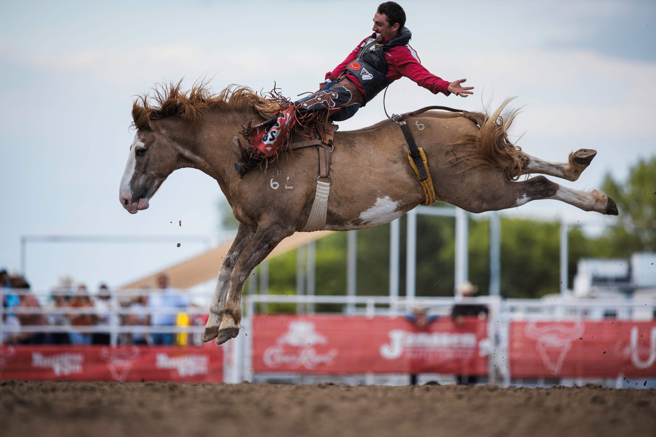 KRVN 880 – KRVN 93.1 – KAMI - Homecoming performance: Buffalo Bill ...