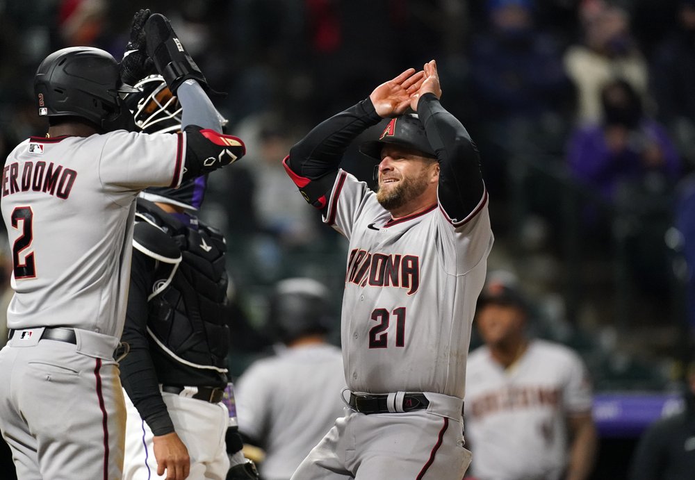 KNEB-AM 960 AM – 100.3 FM - Diamondbacks score 3 in 13th inning to beat ...