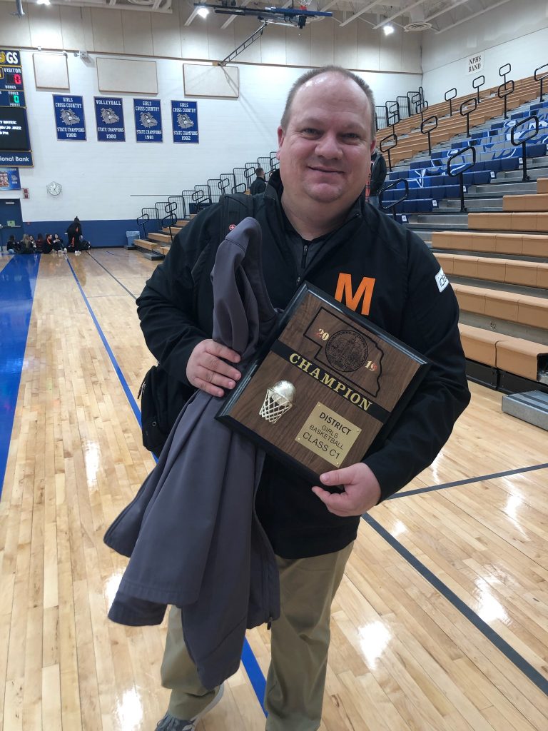 Marty Gillen takes over Mitchell boys basketball - KNEB-FM