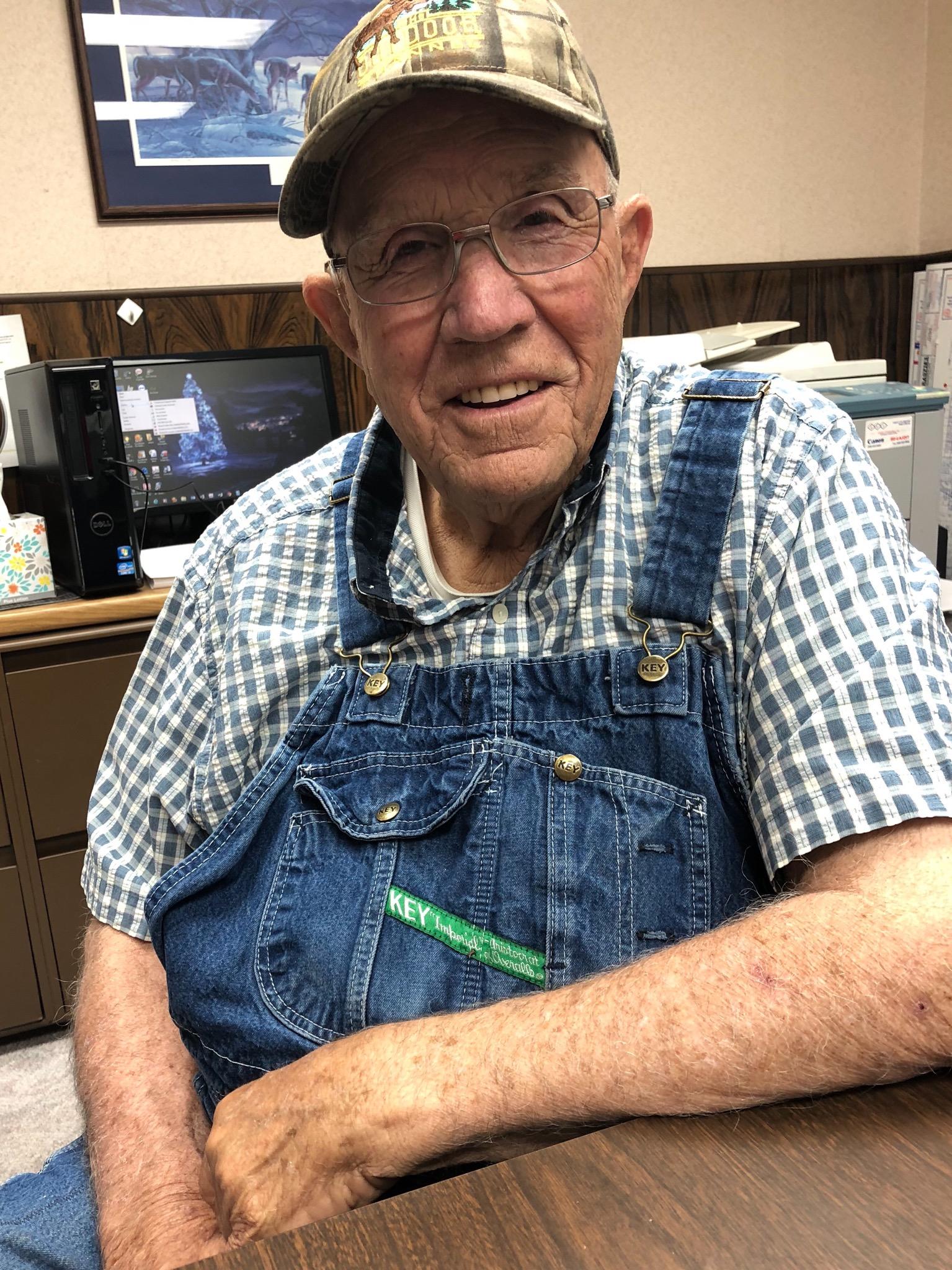 Dale Lee Hall, 89, Broadwater - KNEB.tv